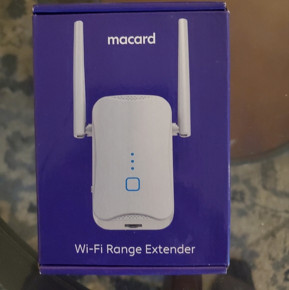 macard | Networking | Nwt Wifi Extender Signal Booster | Poshmark